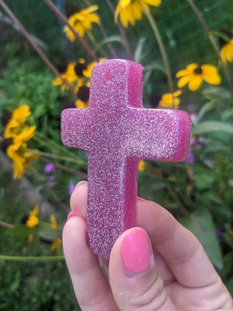 Resin crosses – Art With Heart by Niki